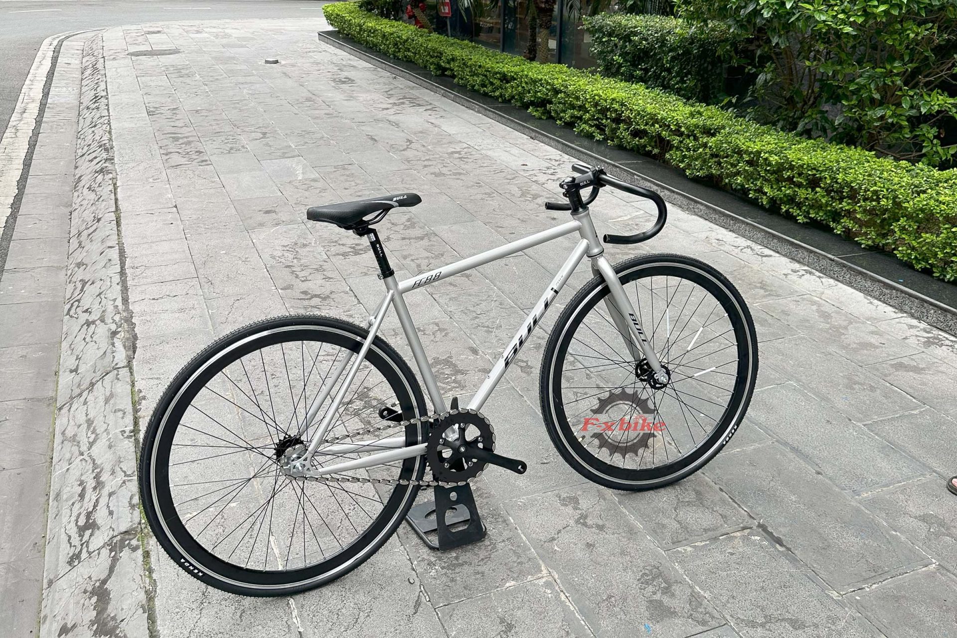 Xe Đạp Fixed Gear Bull FC88 Vành 3 Đao